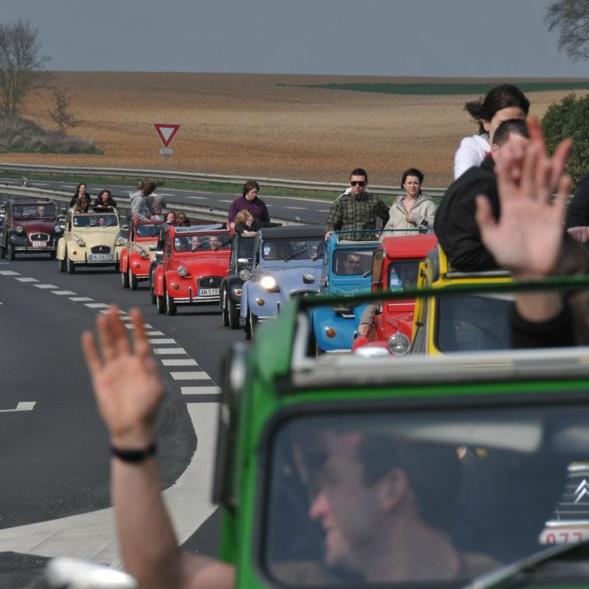Countryside Rally aboard the mythical 2cv | Visit Brussels