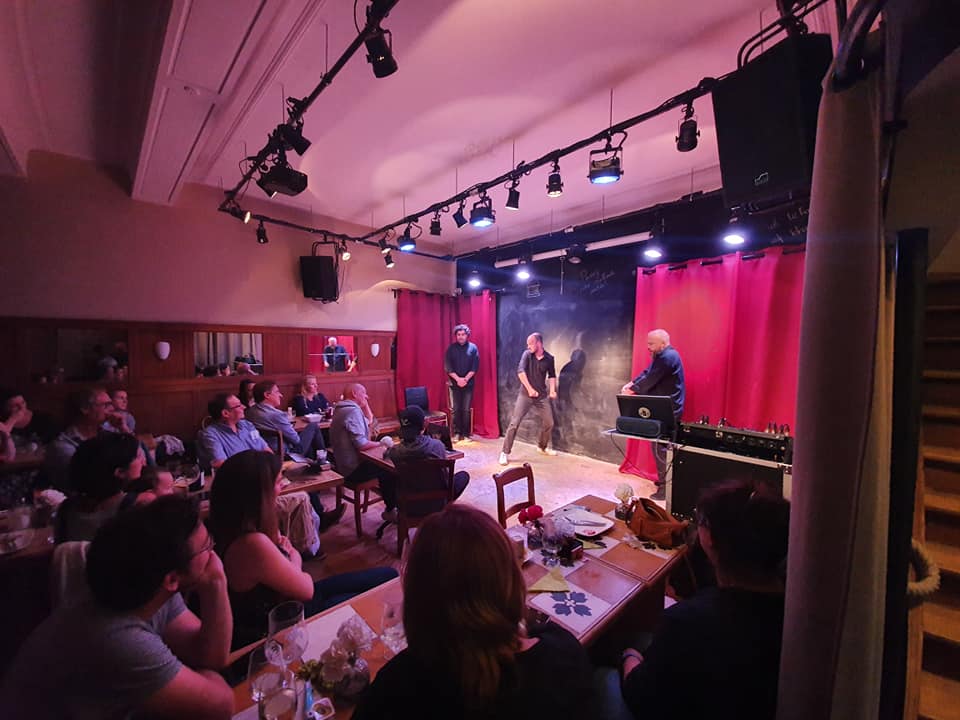 Spectacles d’humour, stand-up et impro: Bruxelles cultive sa bonne humeur ! | Visit Brussels